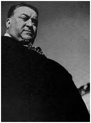 Fernand et Mado POINT : La Pyramide à Vienne (France). – è molto goloso