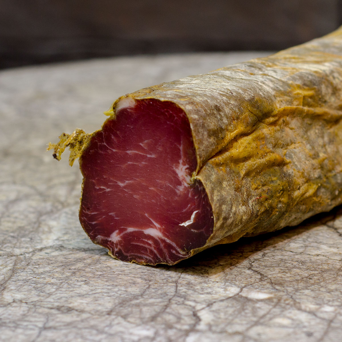 Lonzo – Lonzu (Corse). – è molto goloso